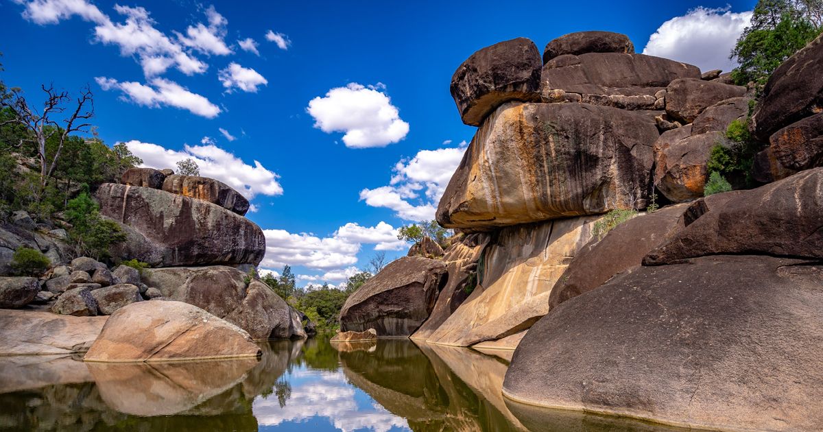 Cranky Rock | Absolutely Australia
